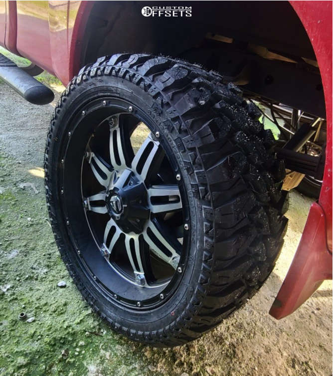 2007 Nissan Titan with 22x10 -24 Fuel Hostage and 33/12.5R22 Renegade ...