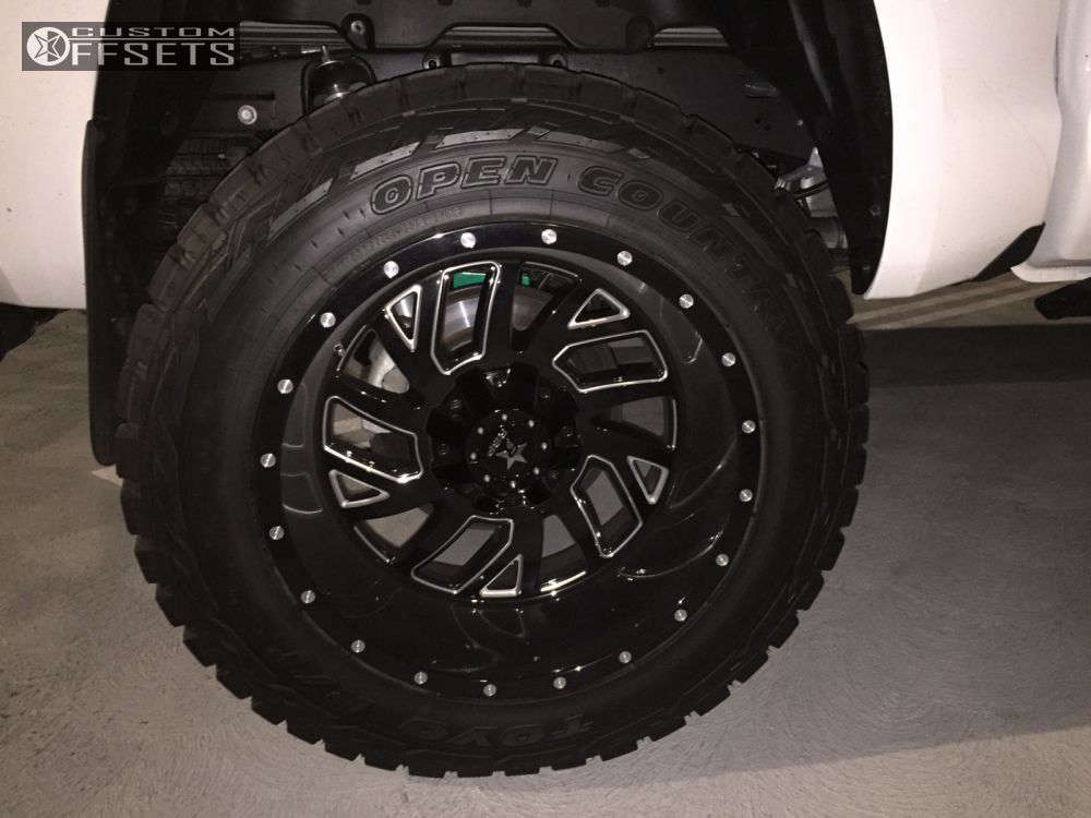 2016 Toyota Tundra with 22x12 -44 RBP Glock and 37/12.5R22 Toyo Tires ...