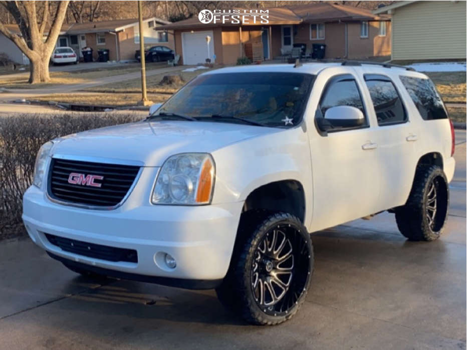 2007 GMC Yukon with 24x12 25.4 Hardcore Offroad Hc15 and 35/12.5R24 AMP ...