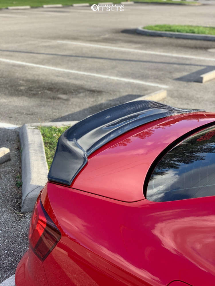 2017 Volkswagen Jetta with 18x9.5 15 7Twenty Style 55 and 215/35R18 ...