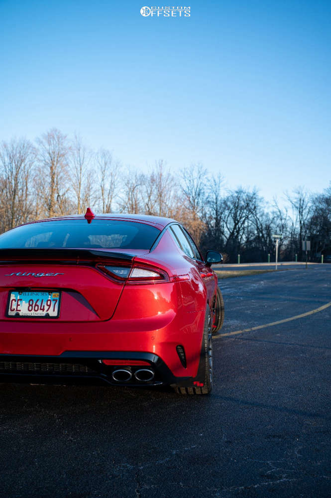 2019 Kia Stinger with 19x8.5 35 Rotiform Rse and 245/40R19 Falken ...