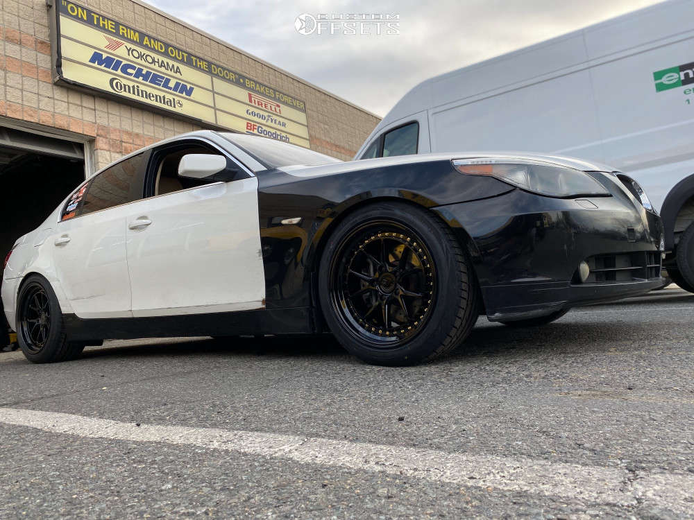 2004 BMW 530i with 18x9.5 35 Aodhan Ds08 and 245/45R18 Achilles Atr ...
