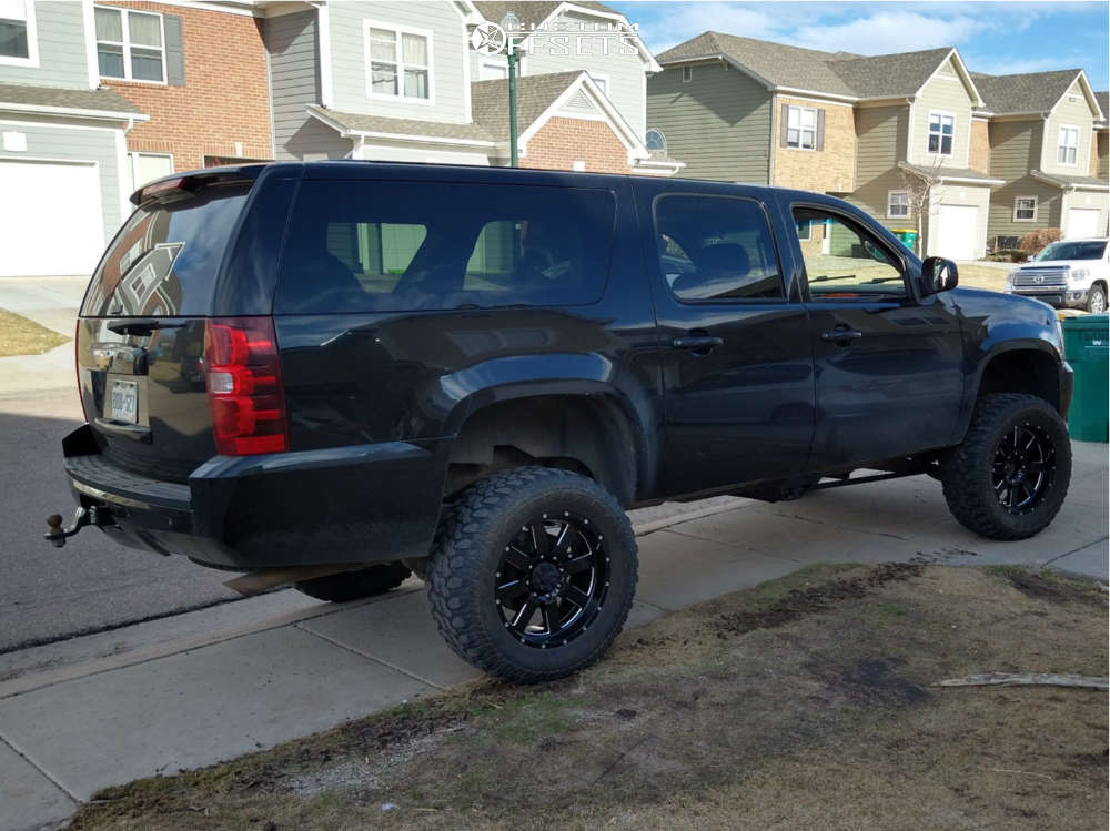 2013 Chevrolet Suburban 2500 with 20x10 -24 Moto Metal Mo962 and 35/12 ...
