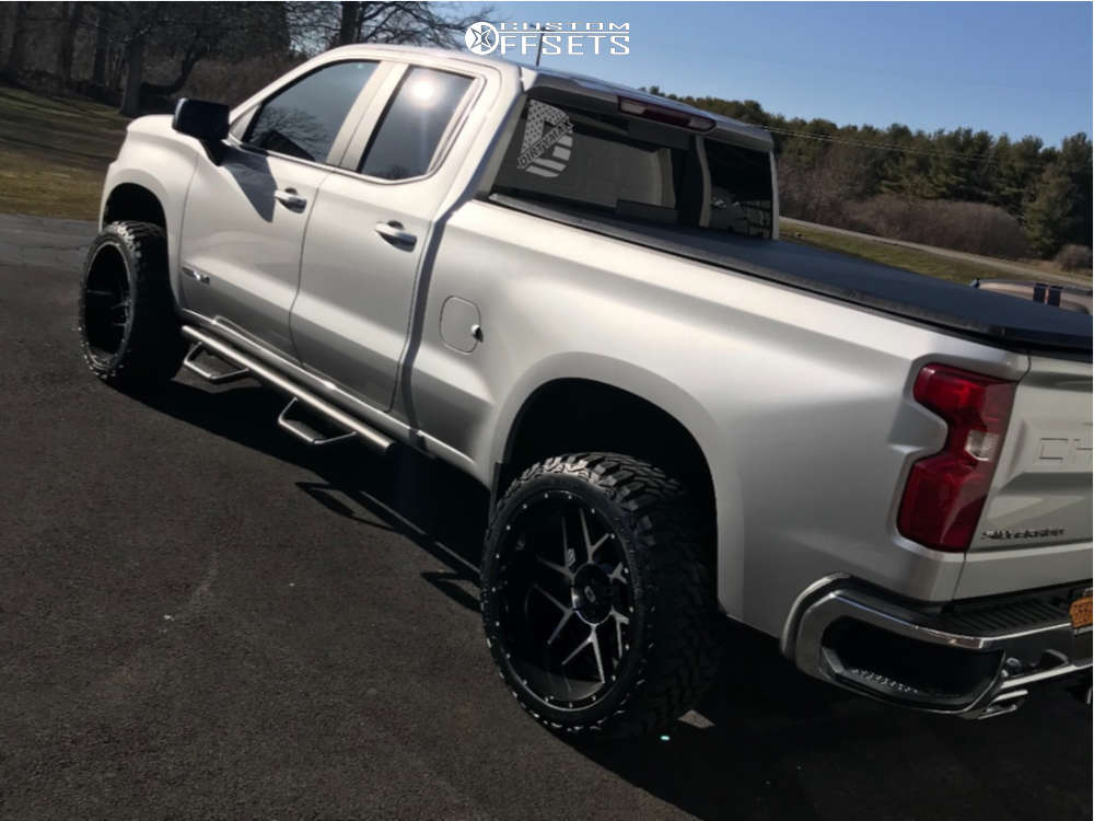 2020 Chevrolet Silverado 1500 with 24x12 -51 Vision Sliver and 35/12 ...
