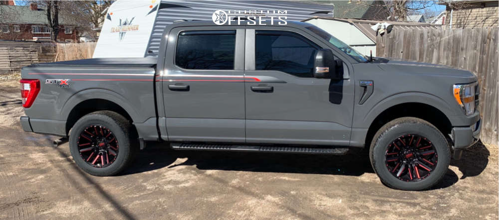 2021 Ford F-150 with 20x10 -24 Moto Metal Mo978 RAZOR and 285/60R20 ...