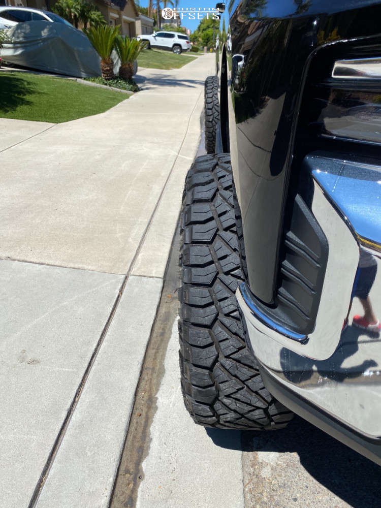 2021 Chevrolet Silverado 1500 with 20x10 -19 Fuel Crush D561 and 35/12 ...