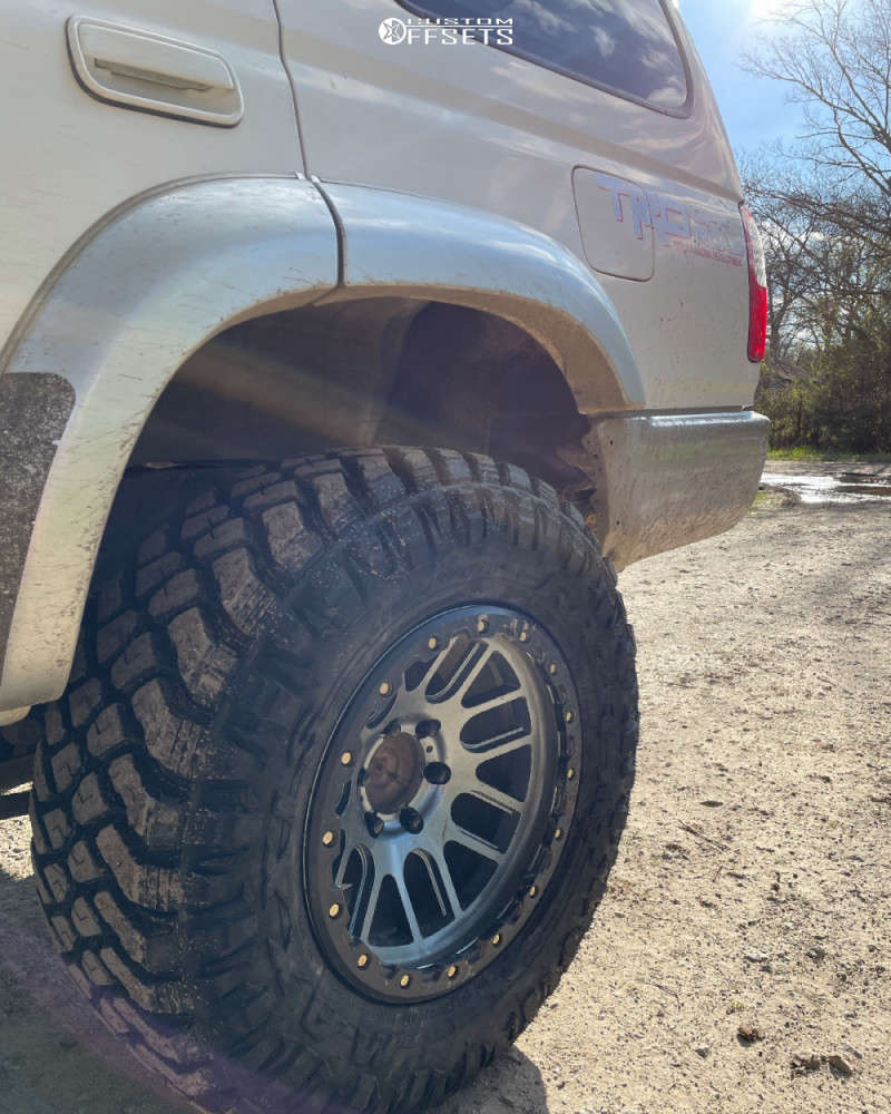 2000 Toyota 4Runner with 17x9 -12 Vision Nemesis 111 and 285/70R17 ...