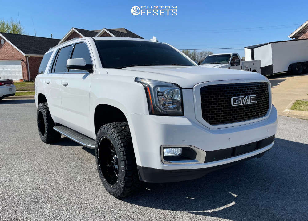 2017 GMC Yukon with 20x10 -25 Ultra Hunter and 275/55R20 Nitto Ridge ...