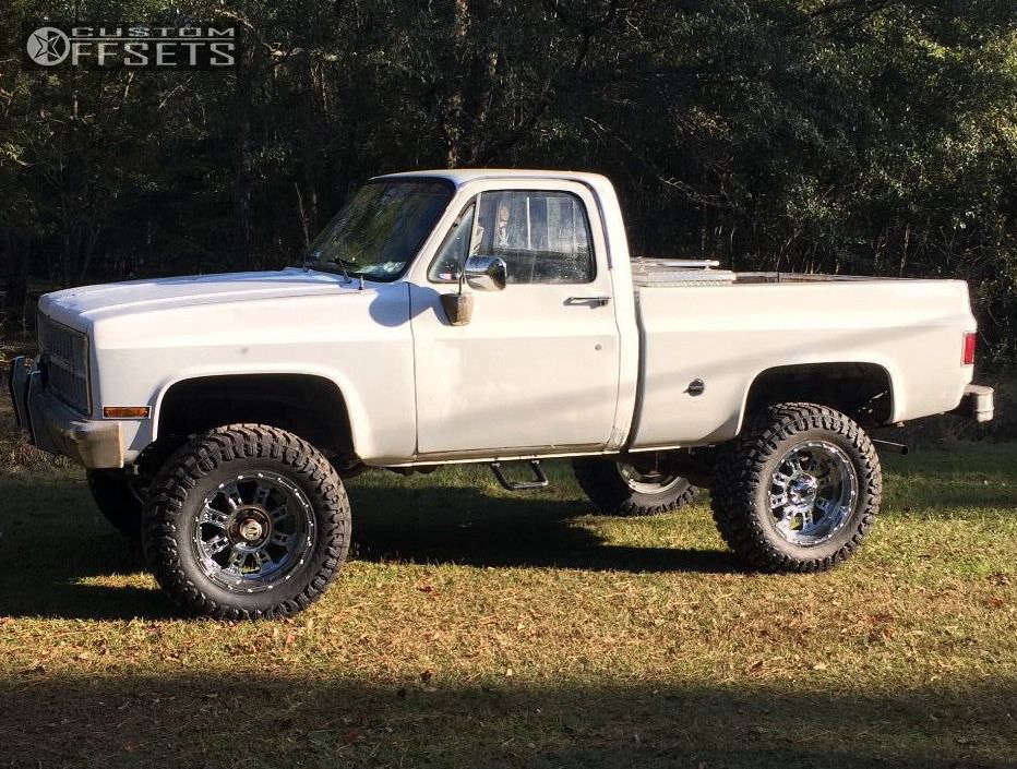 1982 Chevrolet K10 with 20x10 -24 XD XD809 and 37/13.5R20 Atturo Trail ...