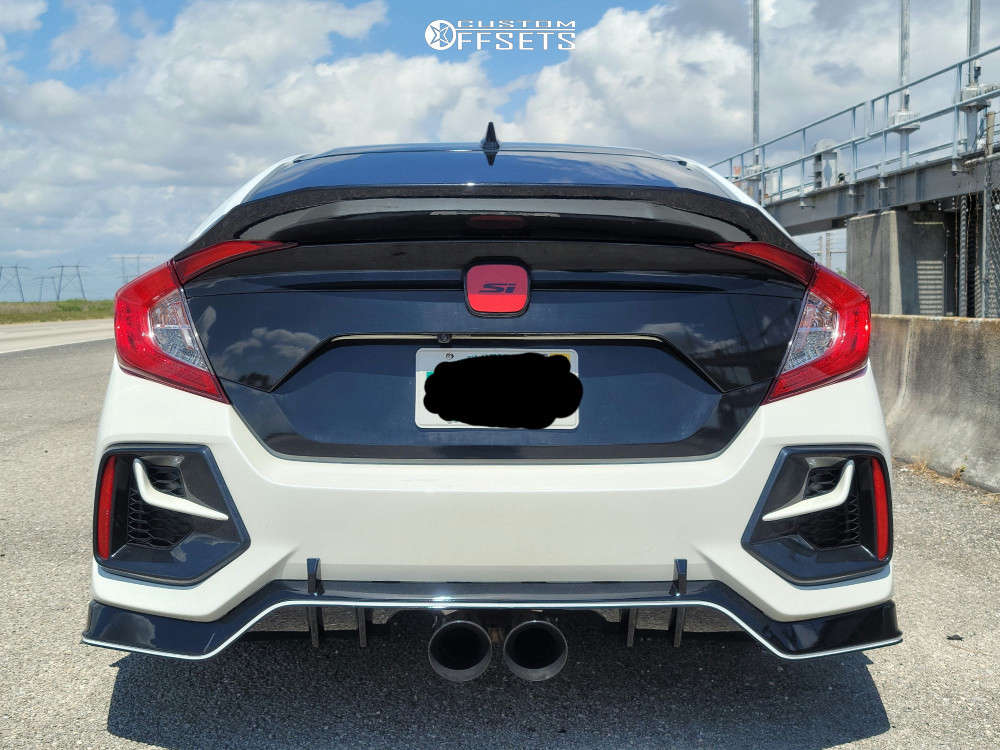 2020 Honda Civic with 18x9.5 35 XXR 572 and 245/40R18 Nitto Nt555 G2 ...