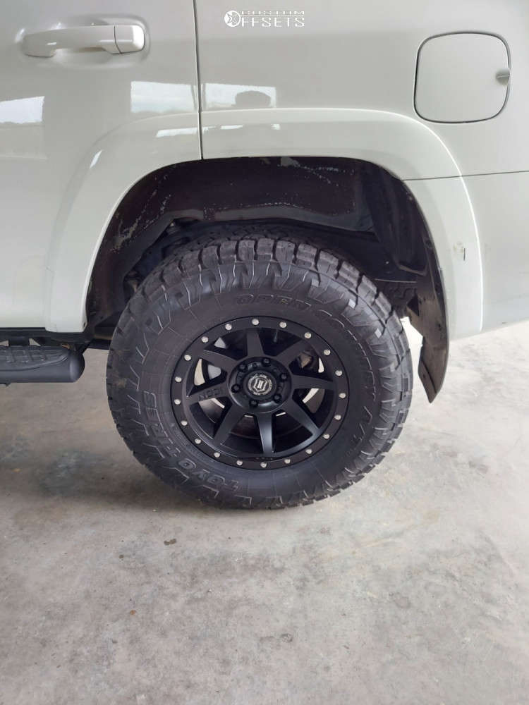 2018 Toyota 4Runner with 17x8.5 0 Icon Alloys Rebound and 285/70R17 ...