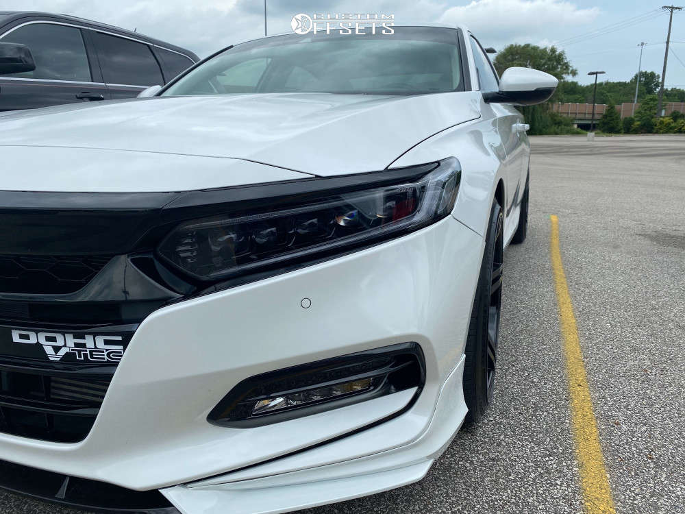 2018 Honda Accord with 20x10 45 Verde Parallax and 255/35R20 Nexen ...