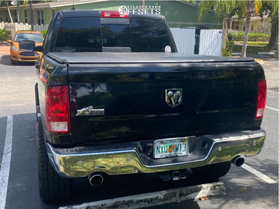 2017 Ram 1500 with 20x10 -18 Fuel Saber and 35/12.5R20 Milestar ...