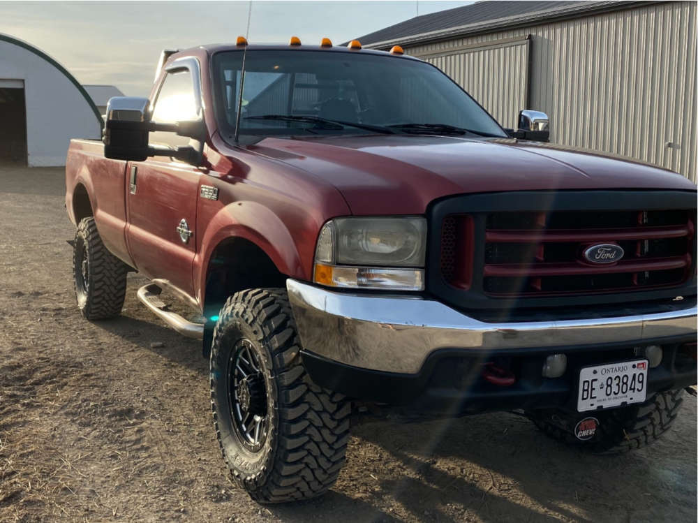 2002 Ford F-350 Super Duty with 17x9 2.29997 Fast HD Menace and 35/12 ...
