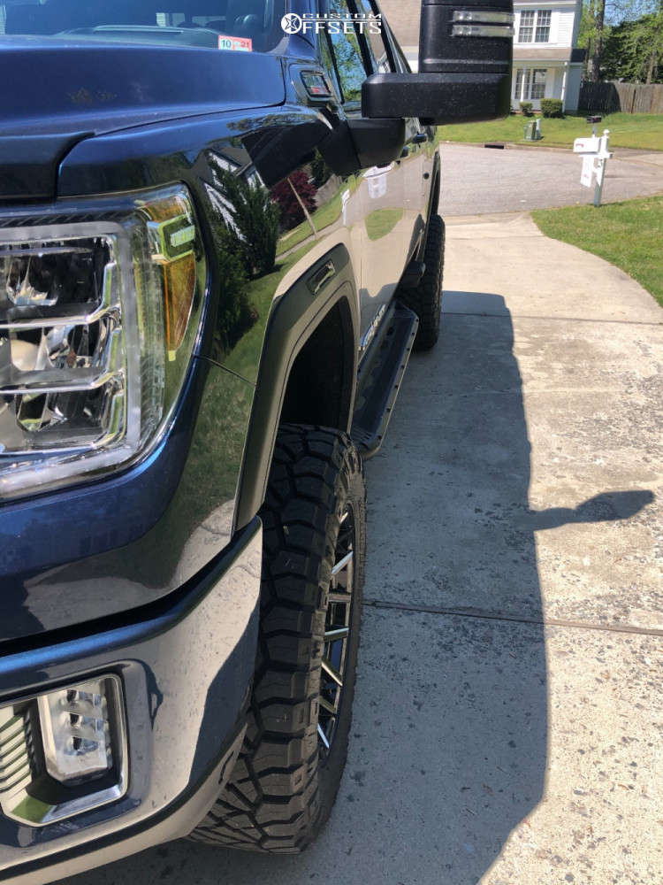 2020 GMC Sierra 3500 HD with 20x10 -18 Fuel Rage and 35/12.5R20 Nitto ...