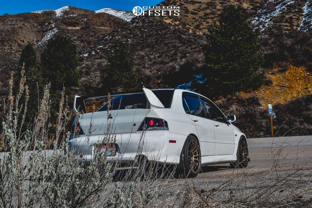2004 Mitsubishi Lancer with 18x9.5 22 AVID1 AV20 and 255/35R18 Hankook ...