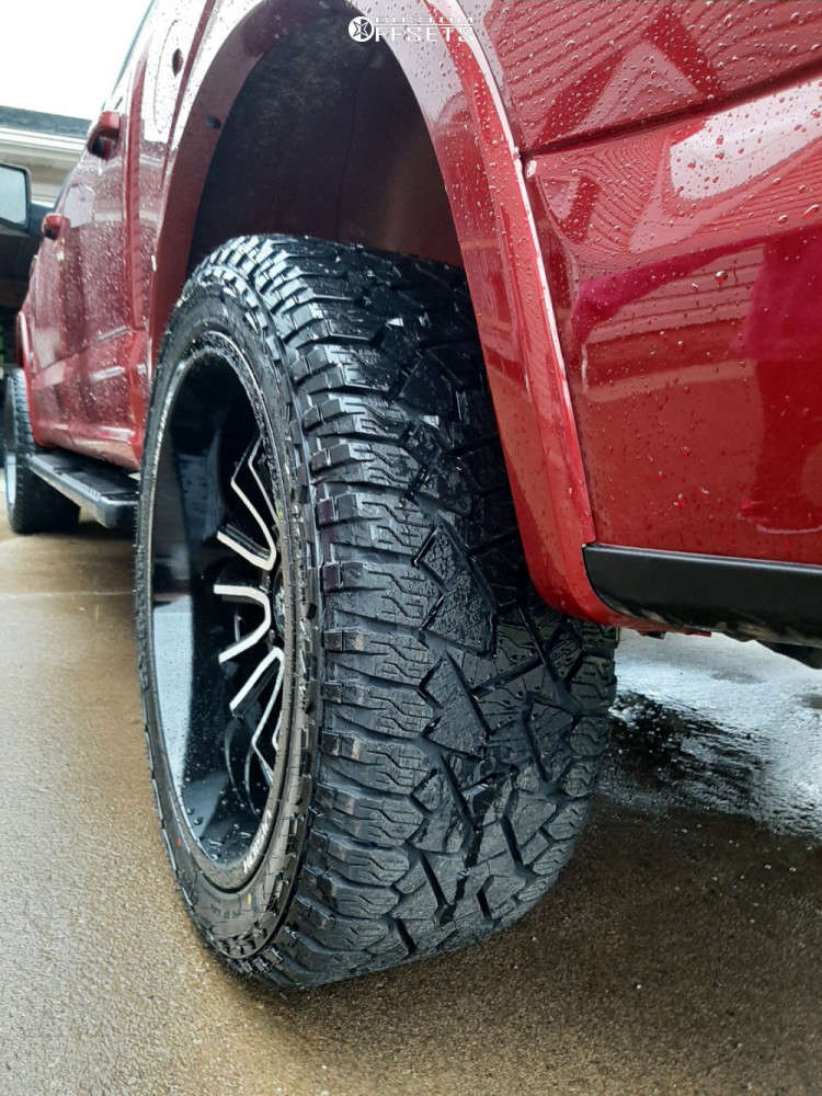2019 Ford F-150 with 22x10 -19 Vision Riot and 285/45R22 Gladiator ...