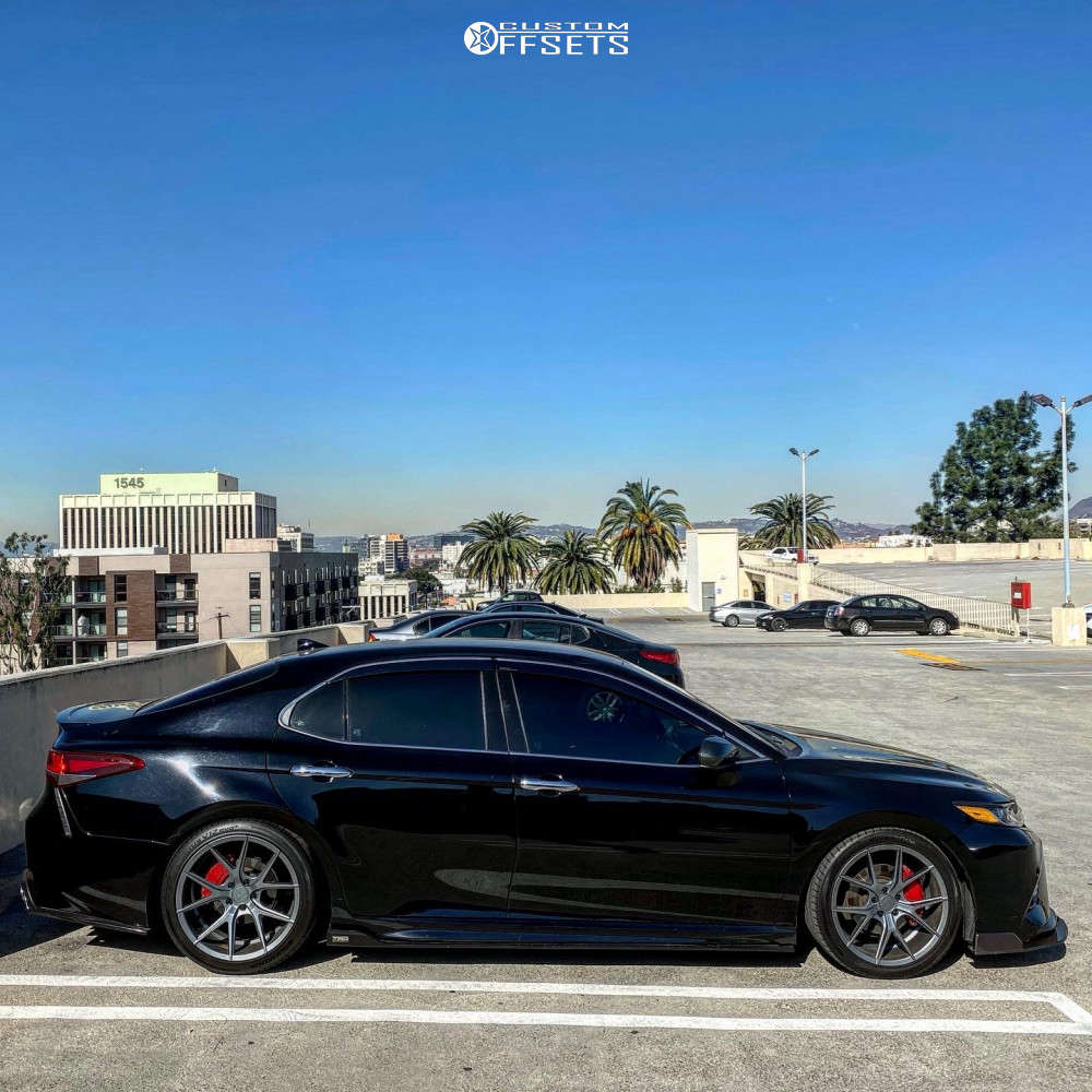 2019 Toyota Camry with 19x8.5 35 Verde Axis and 235/35R19 Hankook ...