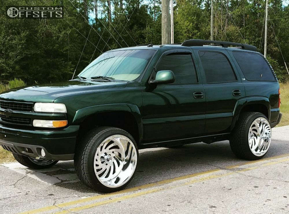 2003 Chevrolet Tahoe with 24x14 -76 Fuel Ff28 and 305/35R24 Ohtsu ...
