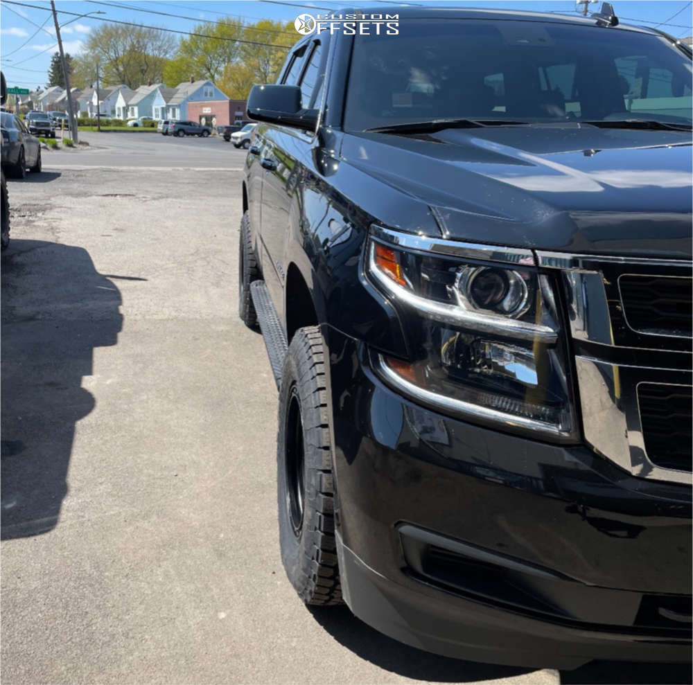2019 Chevrolet Tahoe with 17x8.5 0 Method Vex and 32/10.5R17 Toyo Tires ...