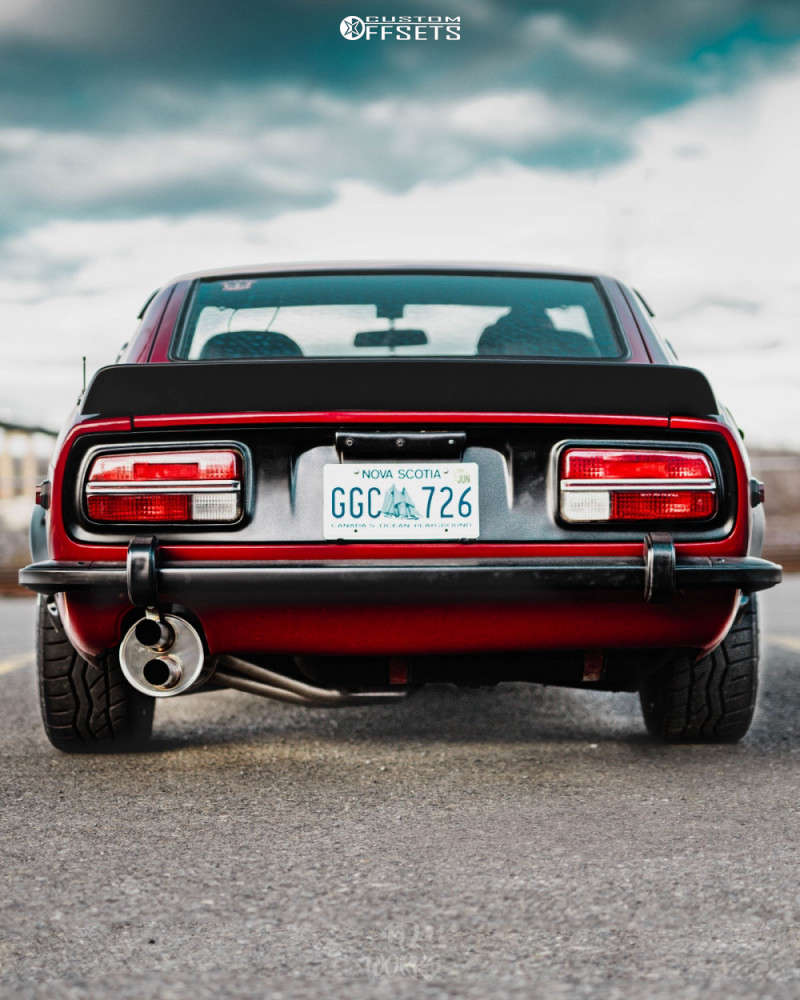 1973 Nissan 240Z with 15x8 20 XXR 2.5 and 205/50R15 Falken Azenis Fk510 ...