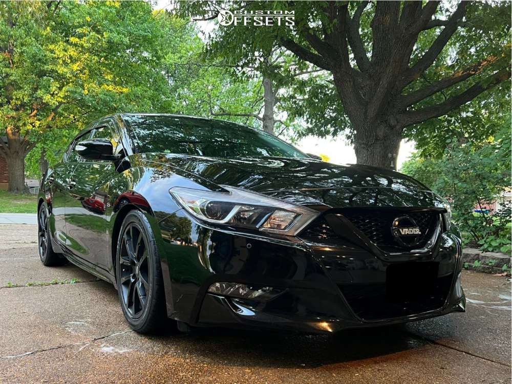 2017 Nissan Maxima with 18x8.5 40 Momo Quantum and 245/45R18 Kelly Edge ...