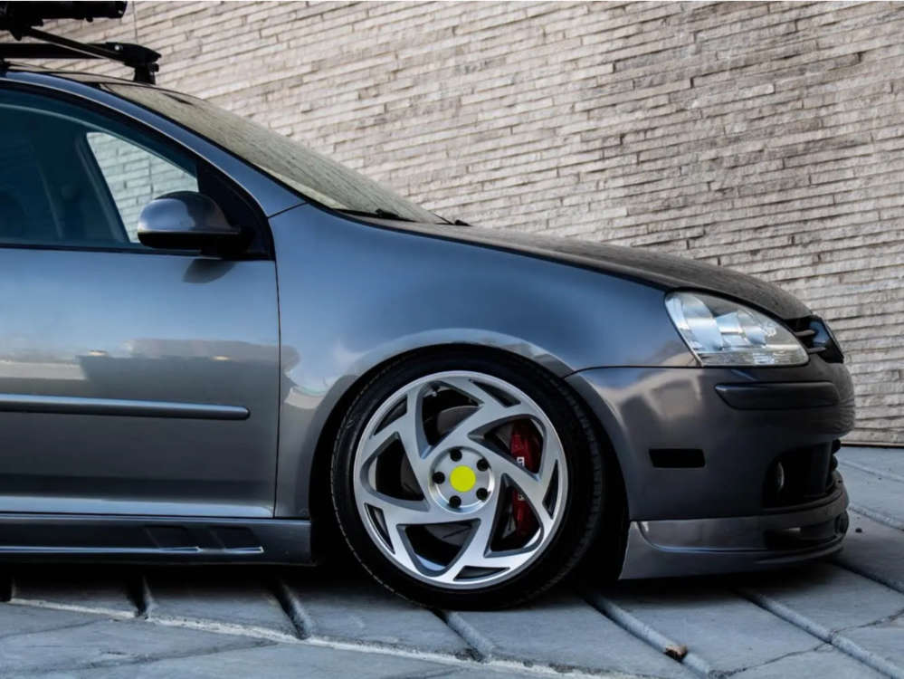 2007 Volkswagen Rabbit with 18x8.5 40 Radi8 R8s5 and 225/40R18 Ironman ...