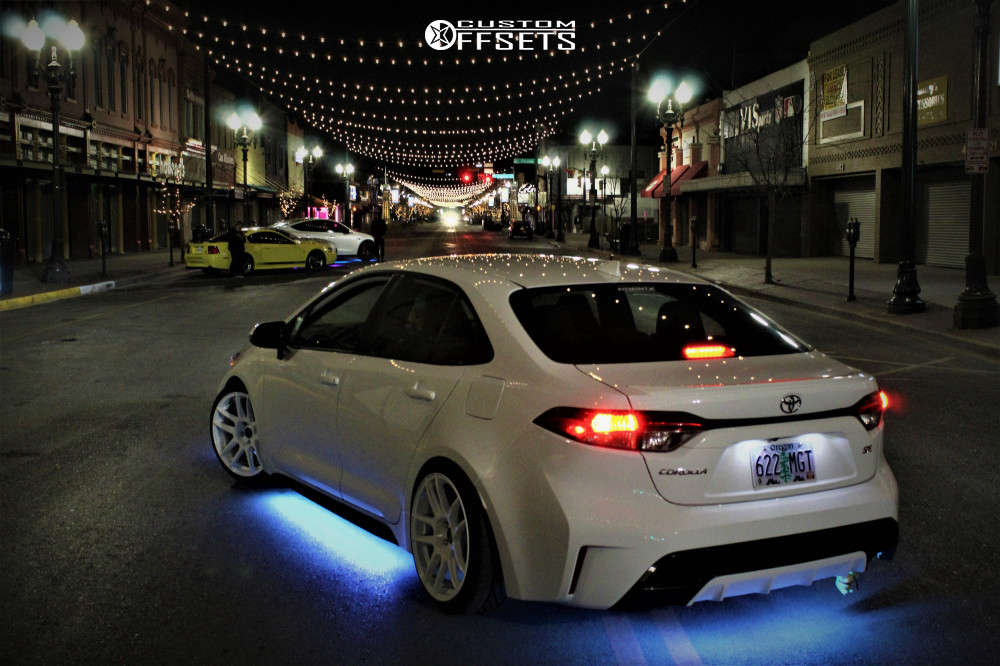 2021 Toyota Corolla with 18x8.5 30 ESR Cs8 and 205/40R18 Nitto Neo Gen ...