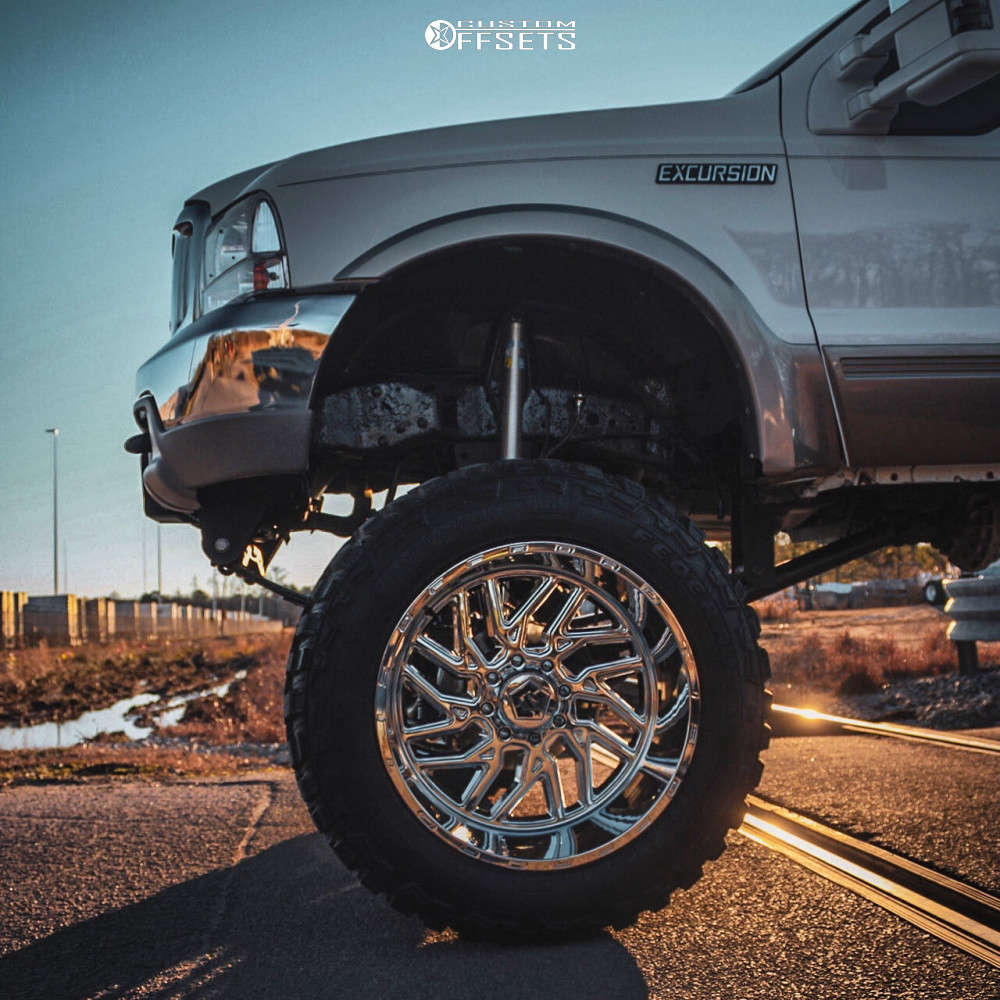 2000 Ford Excursion with 24x14 -76 TIS 544C and 40/15.5R24 Federal ...