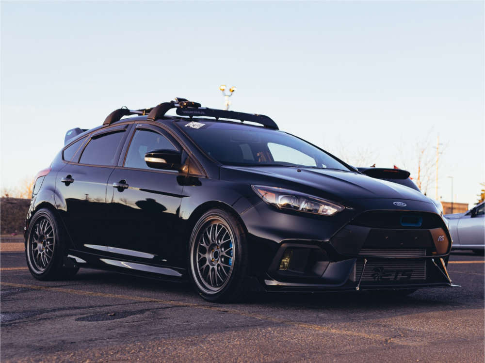 2017 Ford Focus Wheel Offset Flush Lowering Springs | 1595342 | Custom ...