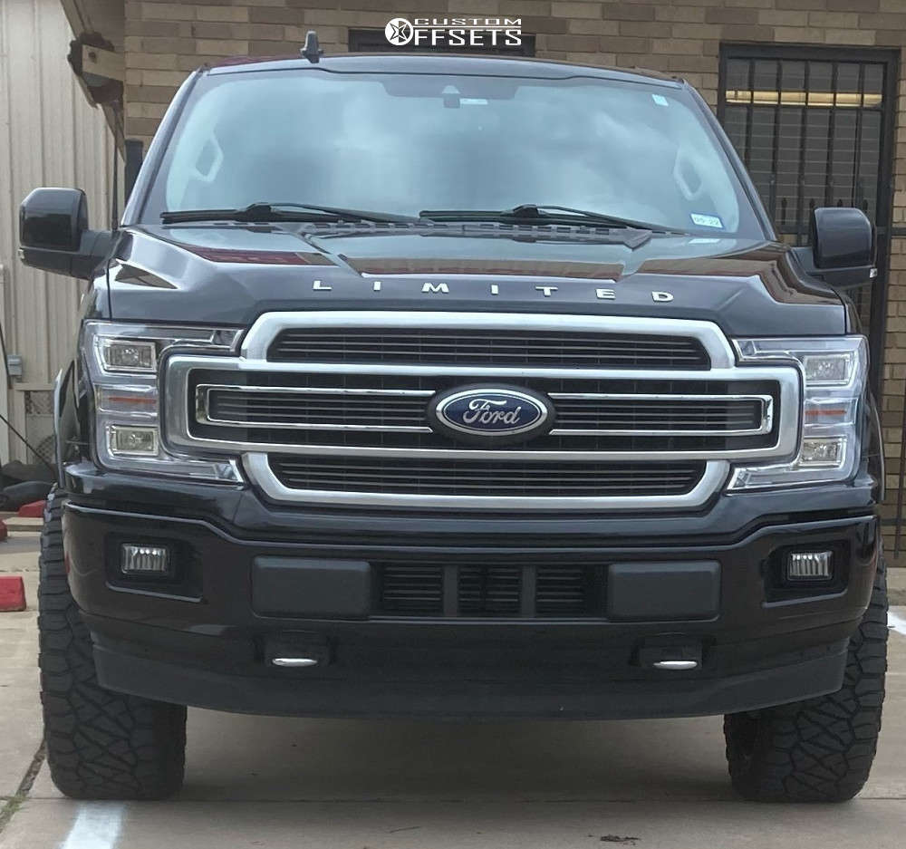 2019 Ford F-150 with 22x10 -24 Cali Offroad Summit and 305/45R22 Nitto ...