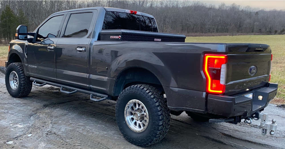 2017 Ford F-250 Super Duty with 17x8.5 0 Method Double Standard and 35/ ...