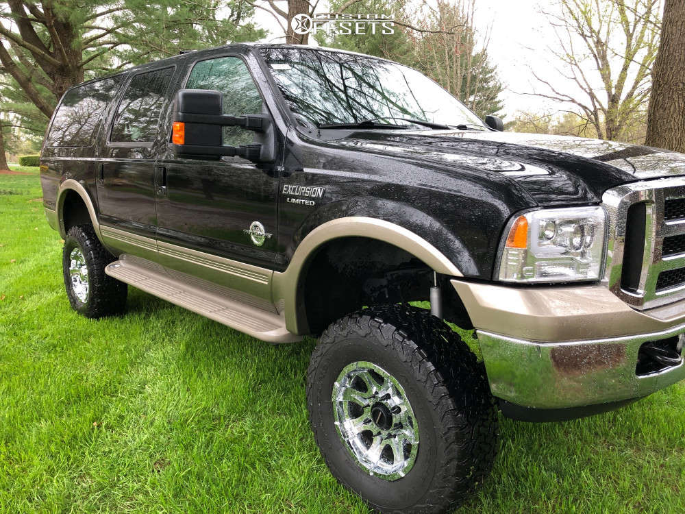 2000 Ford Excursion with 17x9 -12 Raceline Raptor and 315/70R17 ...