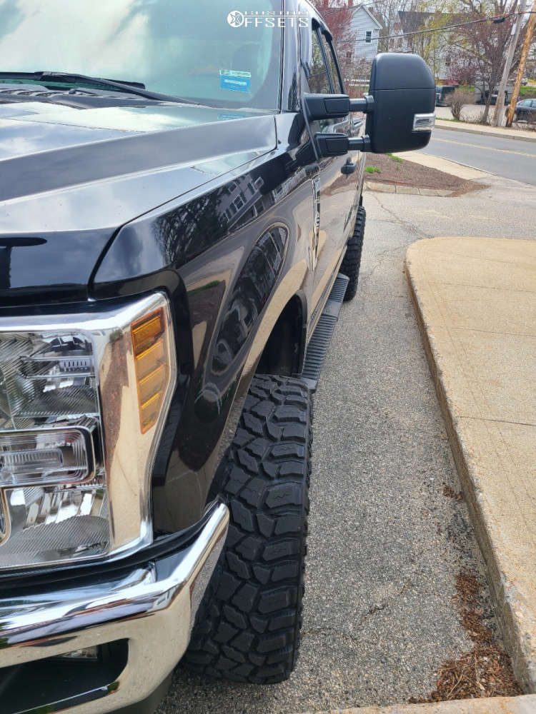 2018 Ford F-250 Super Duty with 20x10 -19 Ballistic Rage and 35/12.5R20 ...