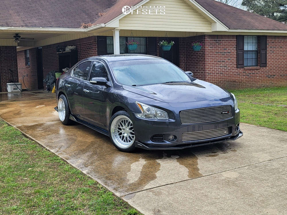 2010 Nissan Maxima with 18x10.5 22 ESR Sr01 and 275/35R18 Toyo Tires ...