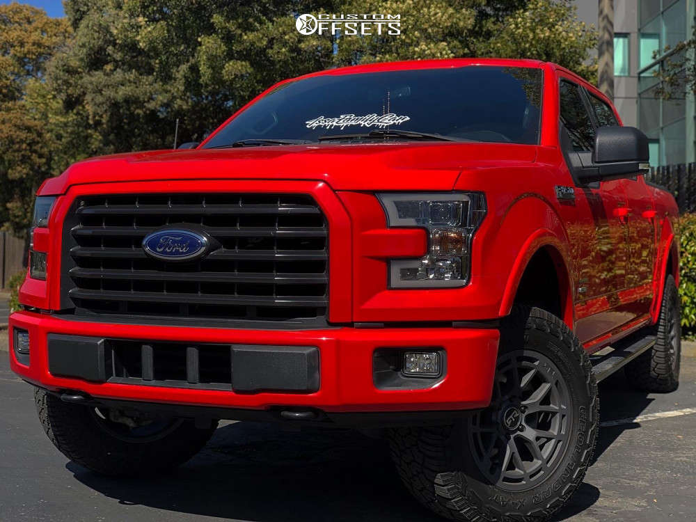 2016 Ford F-150 with 18x9 18 RTR Tech 6 and 33/12.5R18 Yokohama ...