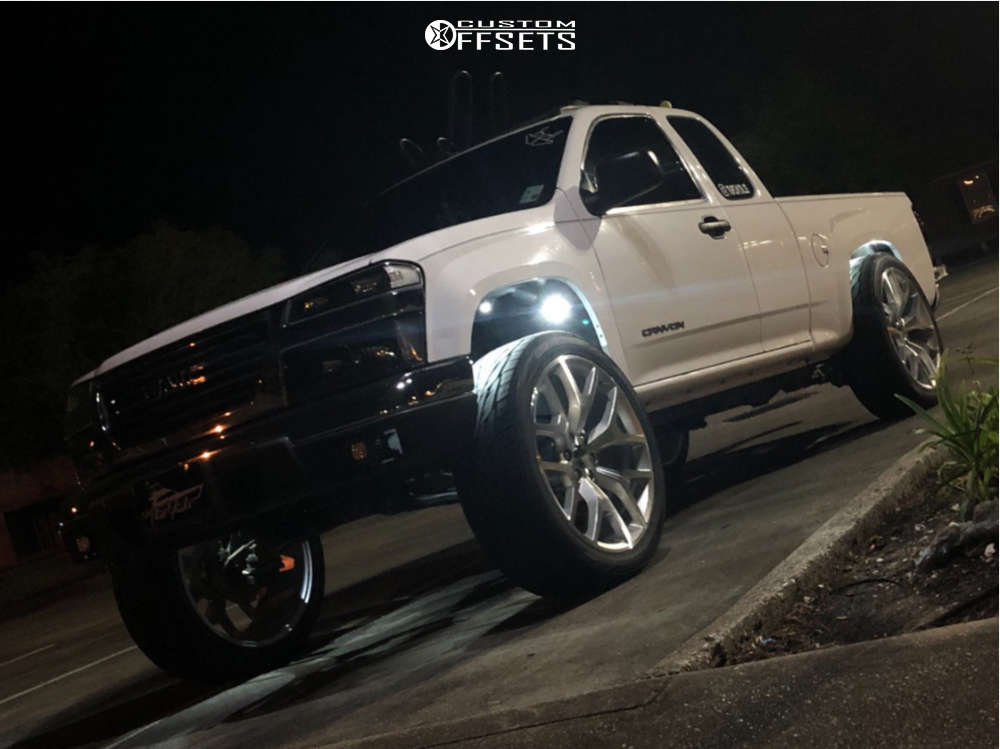 2005 GMC Canyon with 24x10 30 Eclipse Replica 288 and 33/11.5R24 Toyo ...