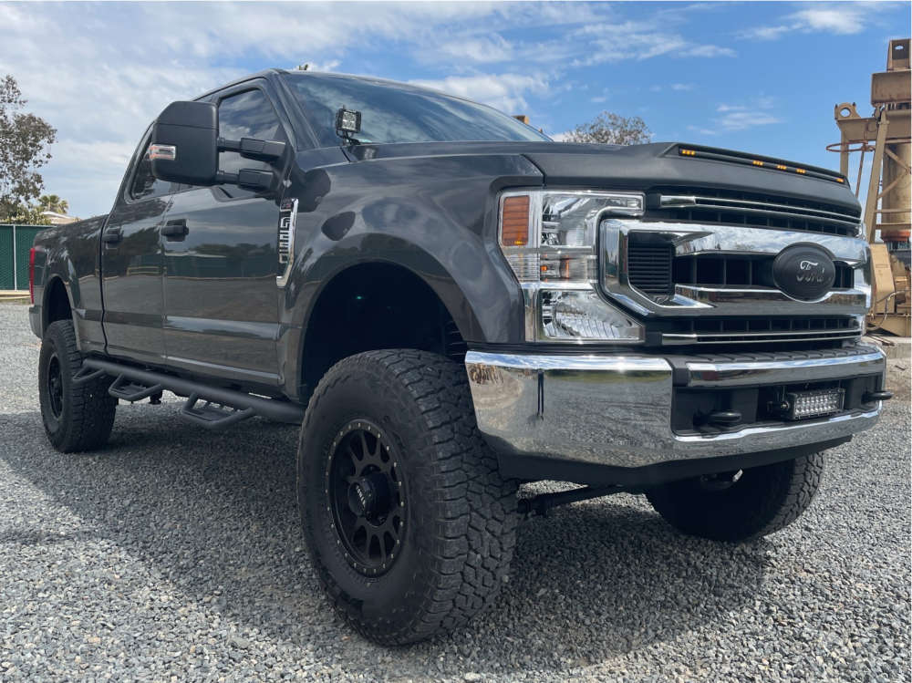 2020 Ford F-250 Super Duty with 18x9 18 Method Nv and 37/12.5R18 Falken ...
