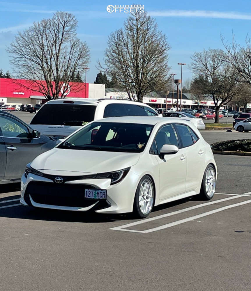 2020 Toyota Corolla with 18x8.5 30 ESR CS15 and 225/40R18 Nitto Motivo ...