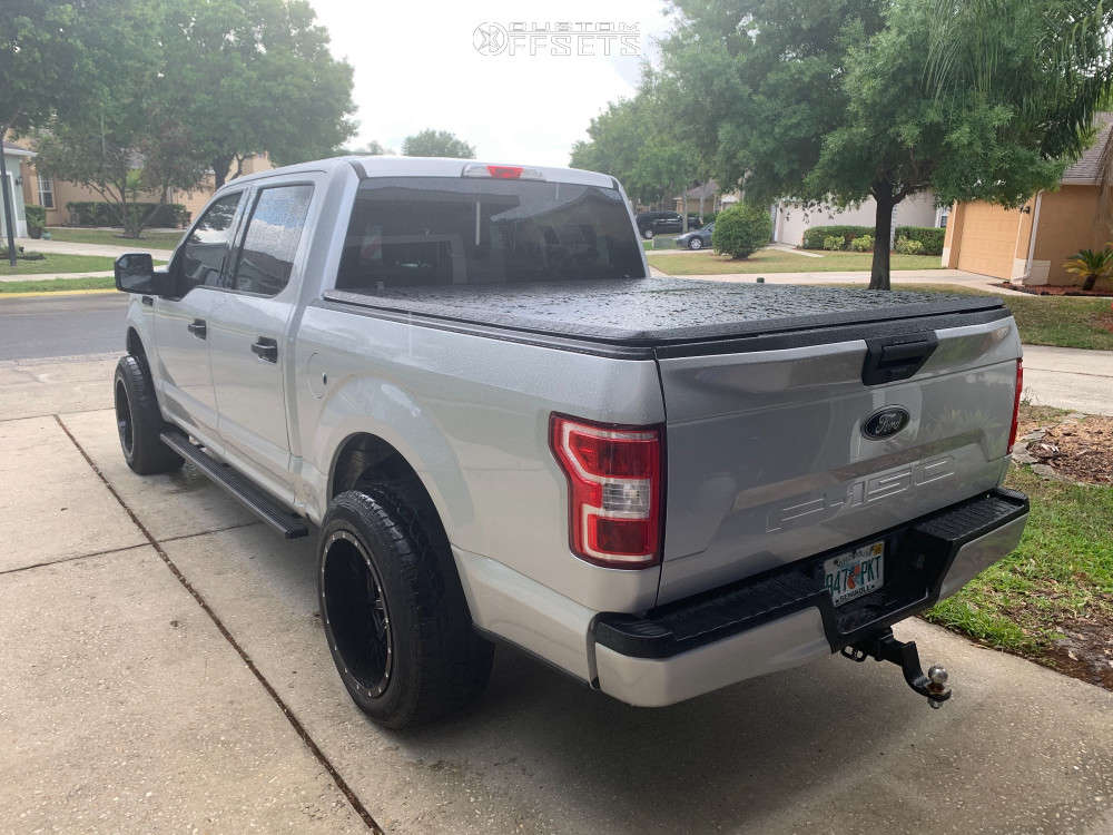 2018 Ford F-150 with 20x12 -44 Fuel Vandal and 33/12.5R20 Cooper ...