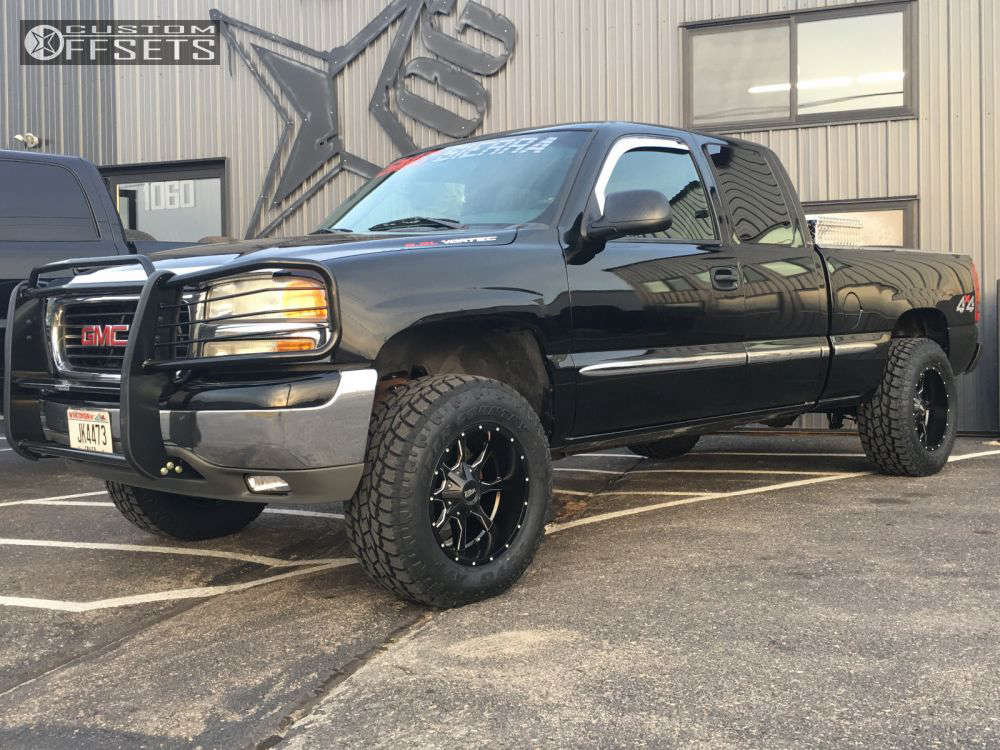 2002 GMC Sierra 1500 with 18x10 -24 Moto Metal Mo970 and 285/65R18 Toyo ...