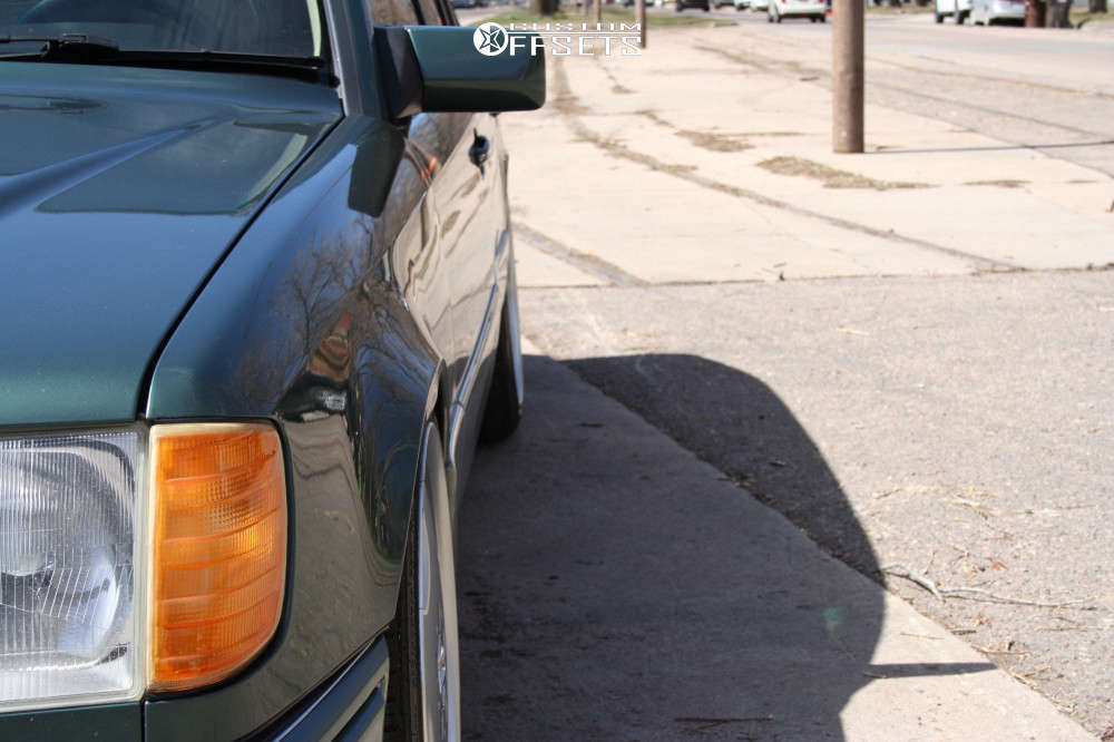 1994 Mercedes-Benz E320 with 18x8.5 44 OEM Wheels Monoblock and 215 ...
