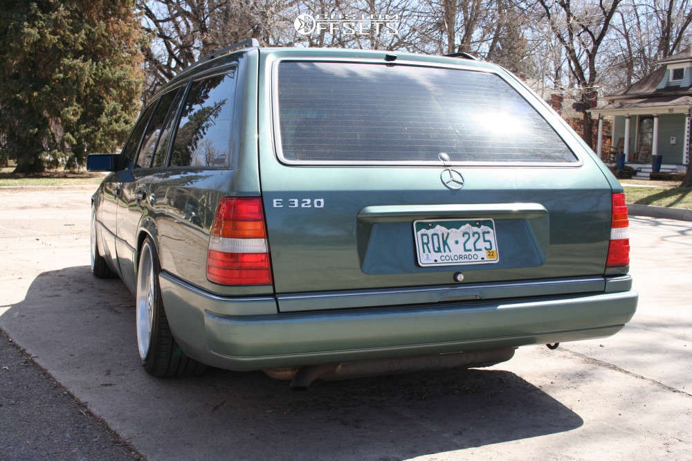 1994 Mercedes-Benz E320 with 18x8.5 44 OEM Wheels Monoblock and 215 ...