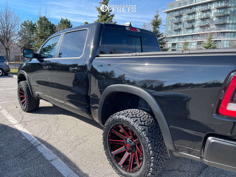 2020 Ram 1500 with 20x10 -18 Fuel Contra and 33/12.5R20 Venom Power ...