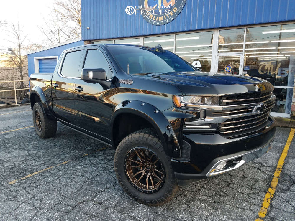 2020 Chevrolet Silverado 1500 with 20x10 -24 Fuel Rebel and 35/12.5R20 ...