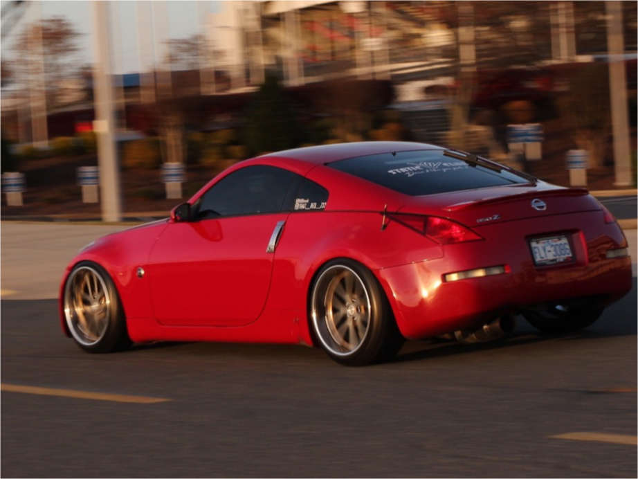 Nissan 350z 2005 Red