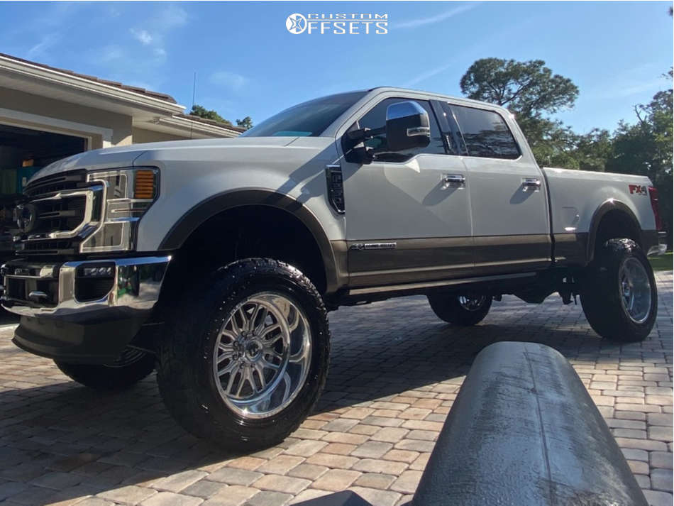 2020 Ford F-250 Super Duty with 22x12 -51 Fuel Forged Ff66 and 37/13 ...