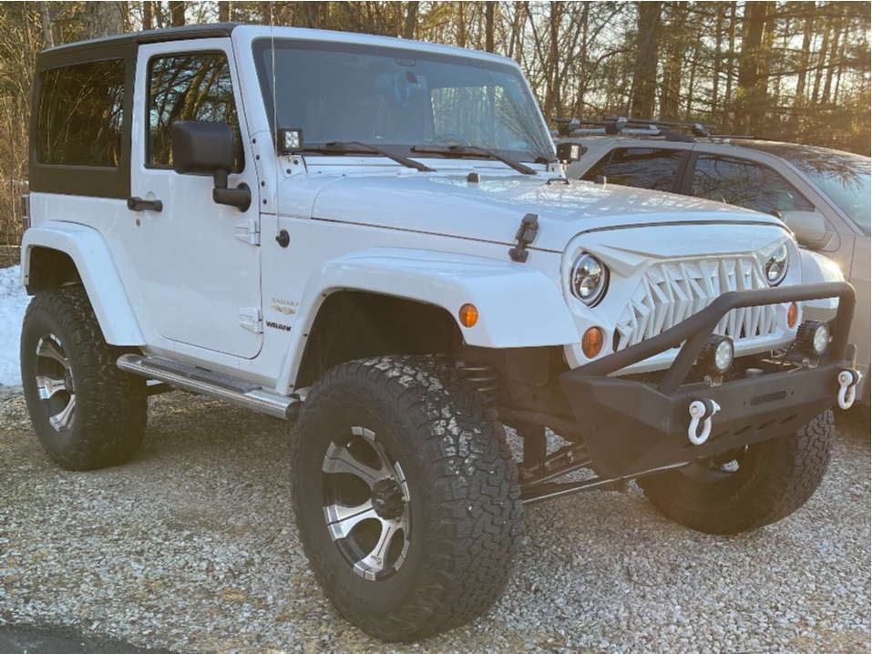 2013 Jeep Wrangler JK with 17x9 -12 Dick Cepek Dc-2 and 35/12.5R17 ...