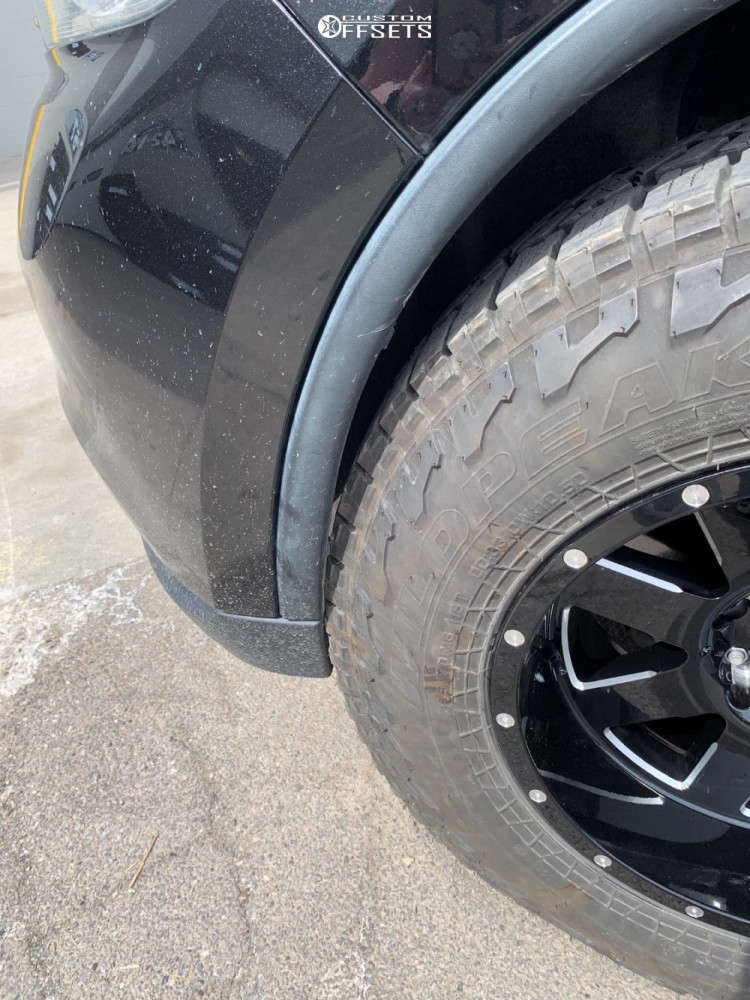 2011 Dodge Durango with 18x10 -24 Moto Metal MO962 and 275/60R18 Falken ...