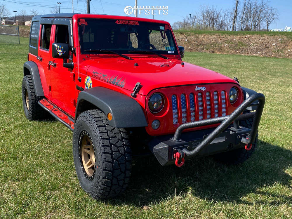 2017 Jeep Wrangler JK with 17x9 -12 Method Mr312 and 295/70R17 Mickey ...